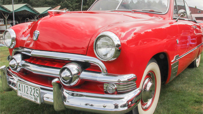 Was the 1949-51 Ford the end of the sensibly-sized 'standard' American ...